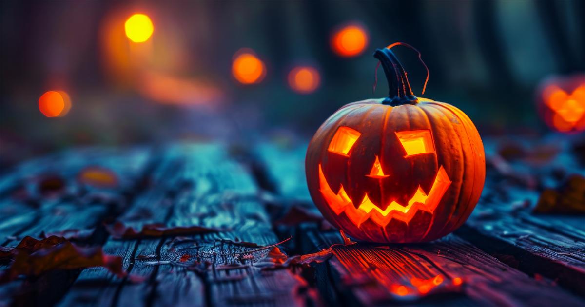 4k HD Wallpaper: Spooky Halloween Background
